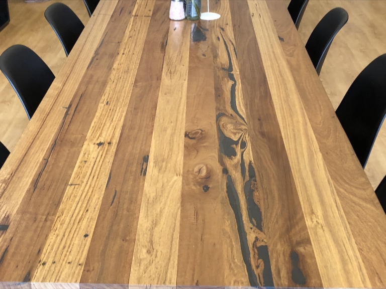 WORMY CHESTNUT TABLE TOP – Northern Timber Supplies