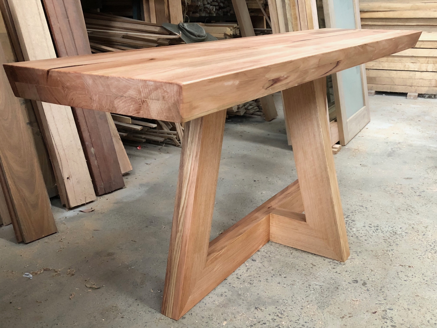 HALL TABLE – Northern Timber Supplies